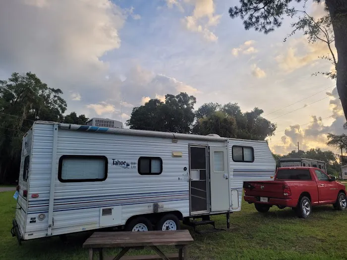 Arrowhead Campsites & Mobile Home Park: Your Relaxing Retreat in Ocala